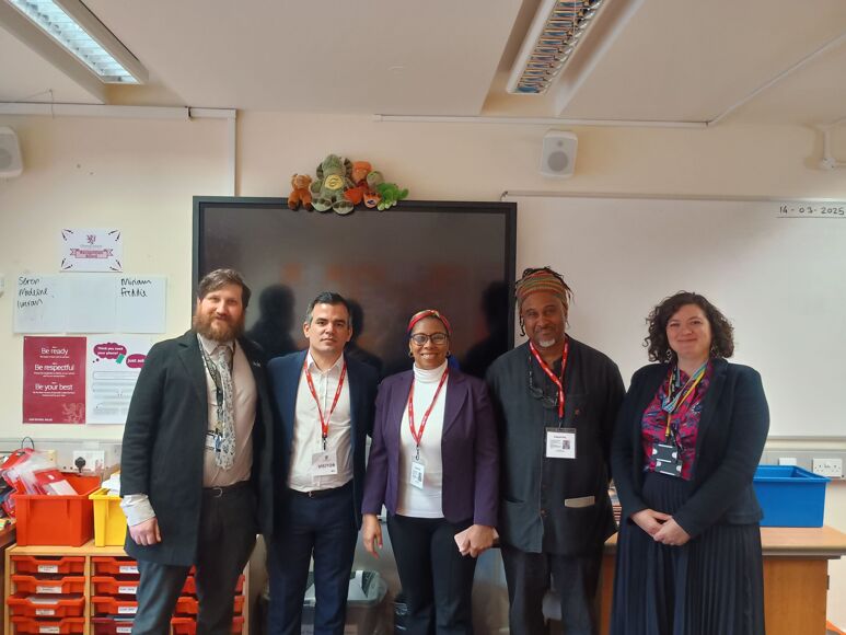 The Cuban Ambassador visits Cheney School - News - Cheney School